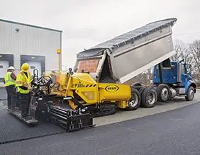 Los 10 Mejores Fabricantes de Pavimentadoras de Asfalto del Mundo 2025